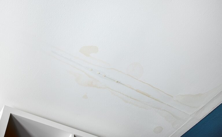 Cracks in Walls and Ceilings: When to Worry